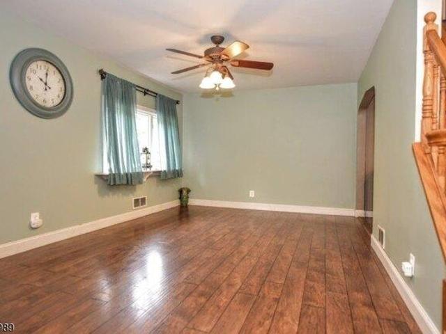 house with 5 bedroom, Fair Lawn NJ ES105192999
