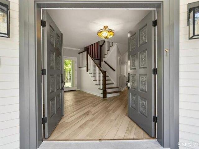 house with 5 bedroom, Fairfield CT DS102798713