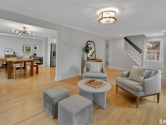 house with 5 bedroom, Fairfield CT ES103125256