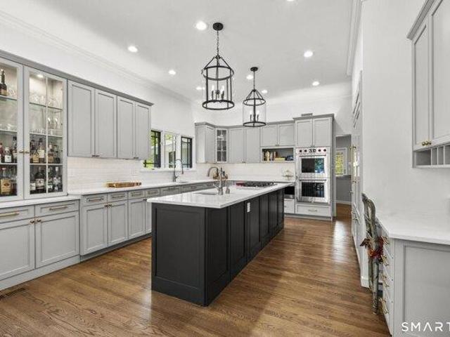 house with 5 bedroom, Fairfield CT ES104833679