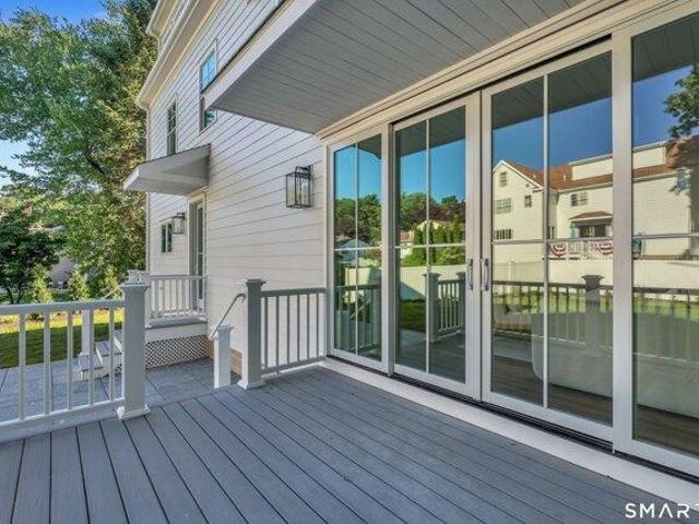 house with 5 bedroom, Fairfield CT ES105126704