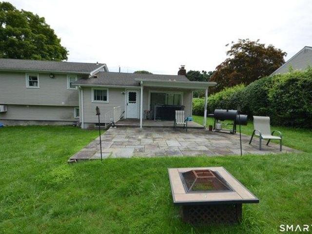 house with 5 bedroom, Fairfield CT ES105143269
