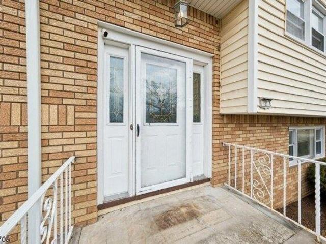 house with 5 bedroom, Fairfield NJ DS102560877