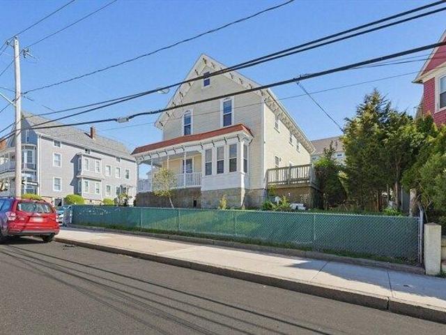 house with 5 bedroom, Fall River MA DS104043729