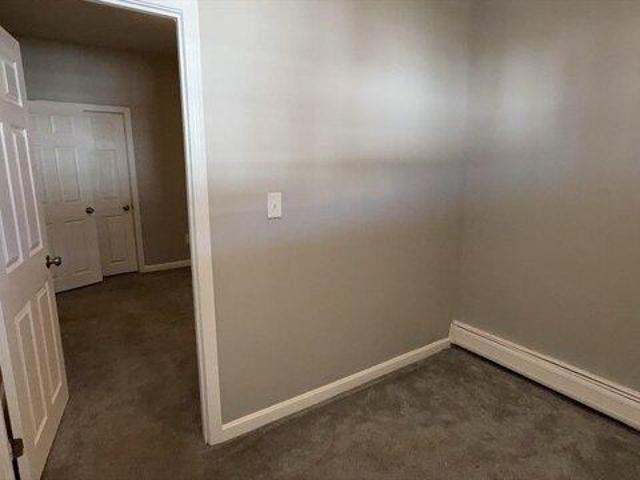 house with 5 bedroom, Fall River MA DS103017636