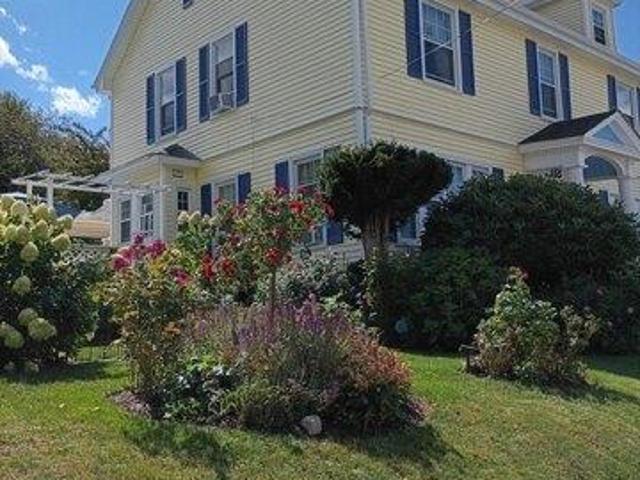 house with 5 bedroom, Fall River MA ES105096041