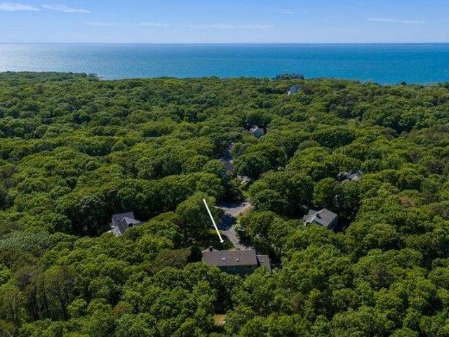 house with 5 bedroom, Falmouth MA ES105117411