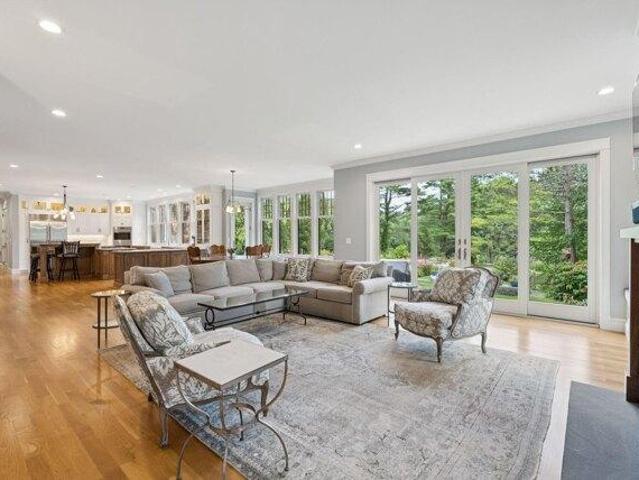 house with 5 bedroom, Falmouth ME ES104148792