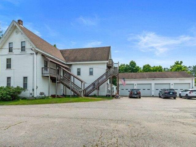 house with 5 bedroom, Farmington NH ES104330264