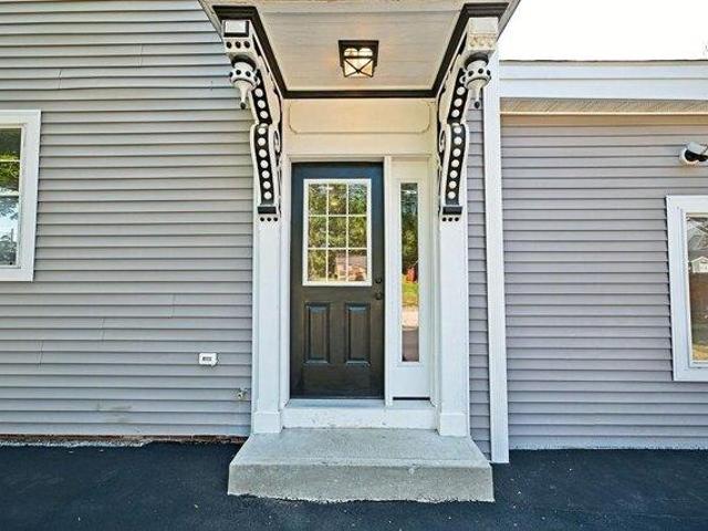 house with 5 bedroom, Farmington NH ES105141796