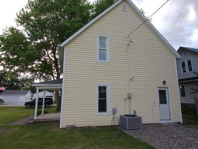 house with 5 bedroom, Farnhamville IA ES103501392