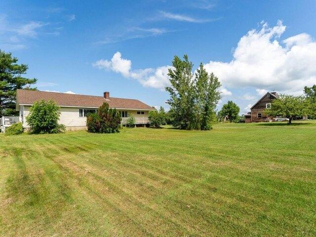 house with 5 bedroom, Ferrisburgh VT ES104233796