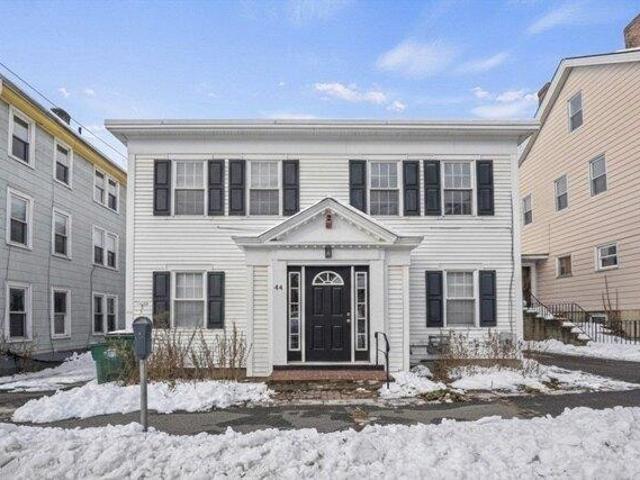 house with 5 bedroom, Fitchburg MA DS102370157