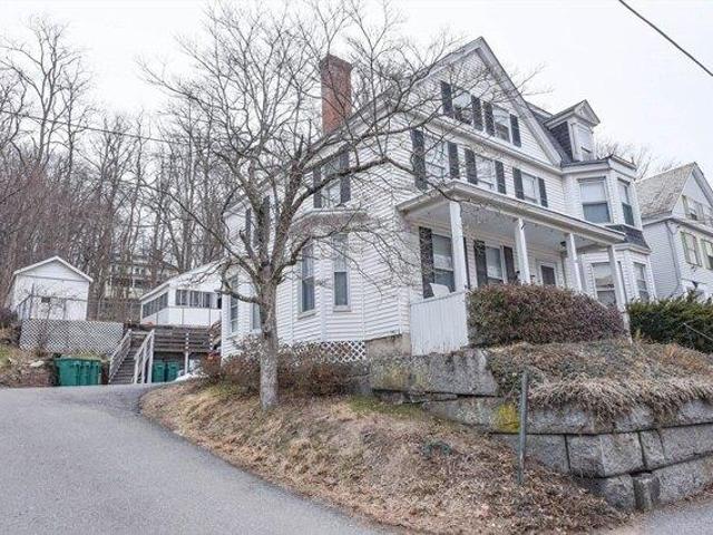 house with 5 bedroom, Fitchburg MA ES104791058