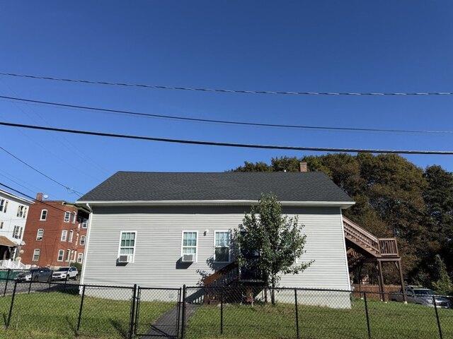house with 5 bedroom, Fitchburg MA ES105614708