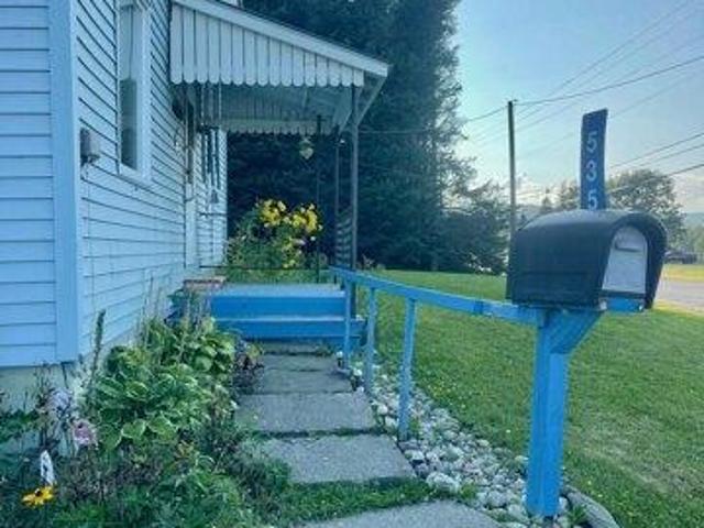 house with 5 bedroom, Fort Kent ME DS102000104
