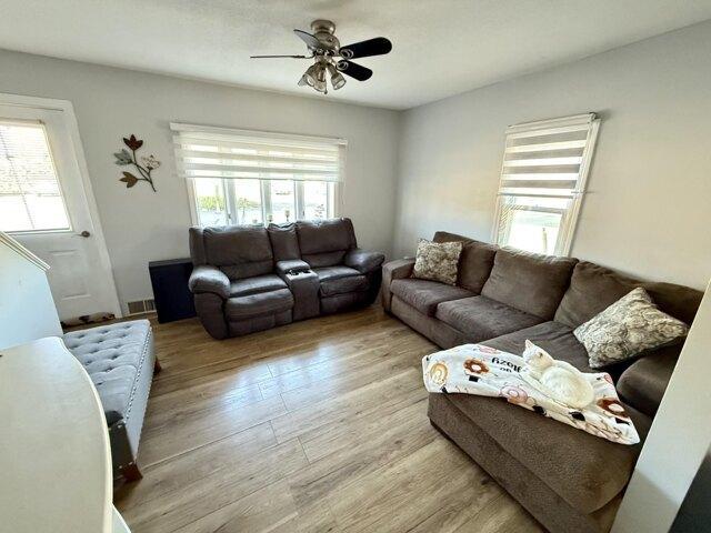 house with 5 bedroom, Fort Kent ME ES104077665
