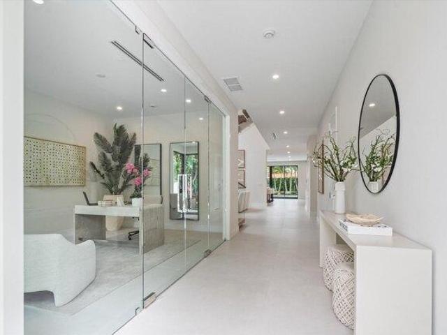 house with 5 bedroom, Fort Lauderdale FL ES104898533