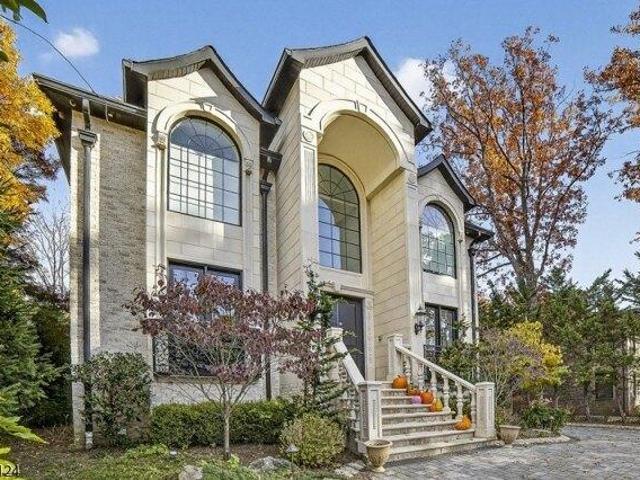 house with 5 bedroom, Fort Lee NJ DLS102255453