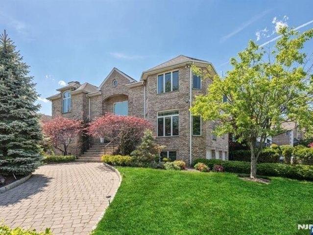 house with 5 bedroom, Fort Lee NJ DLS102280617