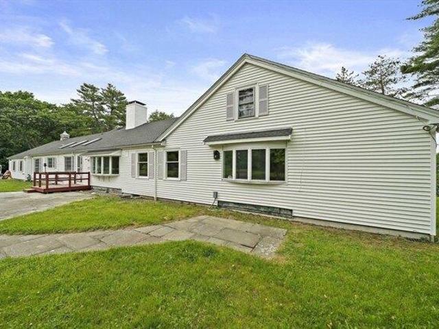 house with 5 bedroom, Foxboro MA DS103808415