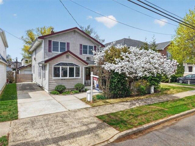 house with 5 bedroom, Floral Park NY DLS101746694