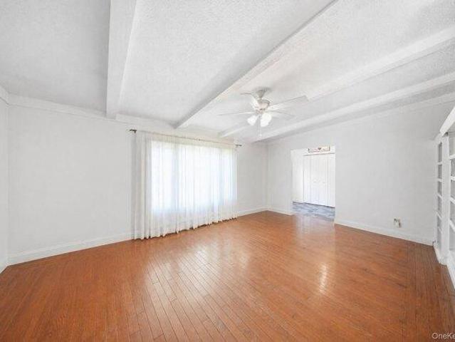 house with 5 bedroom, Florida NY ES105207925