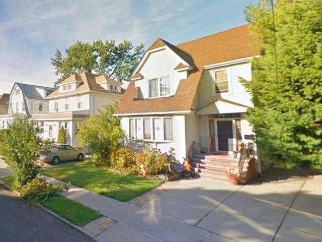house with 5 bedroom, Flushing NY DLS101801071