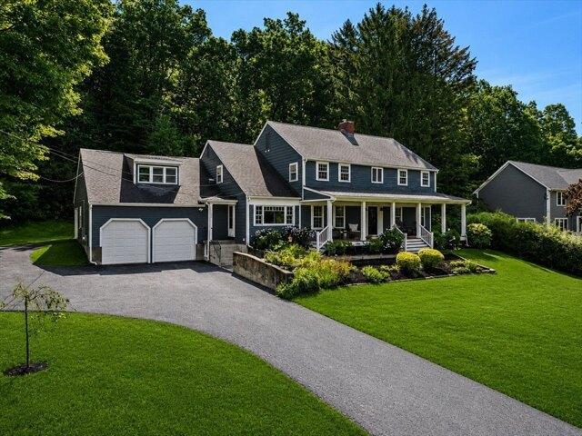 house with 5 bedroom, Framingham MA DS104262689