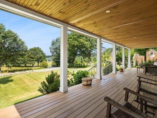house with 5 bedroom, Framingham MA ES104262689