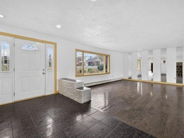 house with 5 bedroom, Framingham MA ES104609227