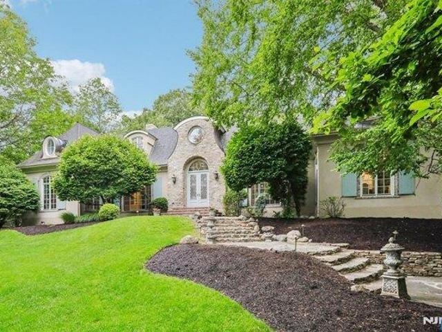 house with 5 bedroom, Franklin Lakes NJ ES105143941
