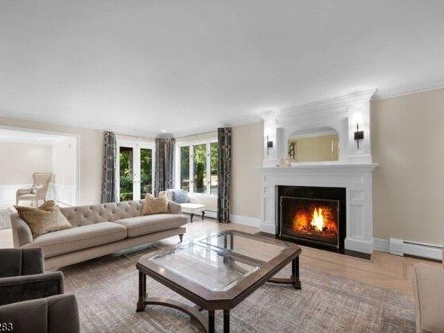 house with 5 bedroom, Franklin Lakes NJ ES105204036