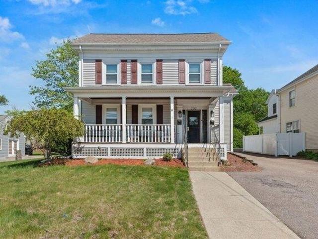 house with 5 bedroom, Franklin MA DLS102120580