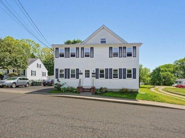 house with 5 bedroom, Franklin MA DS103189747