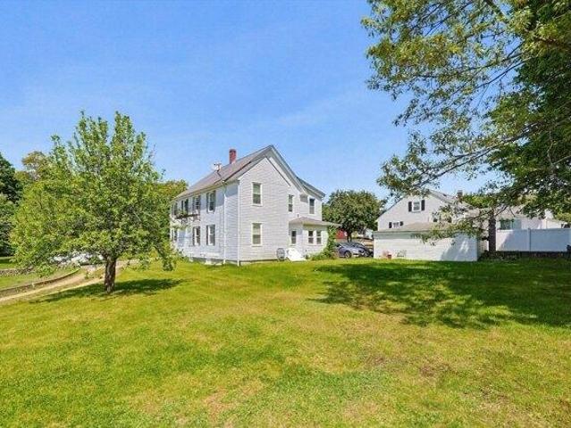 house with 5 bedroom, Franklin MA ES105040325