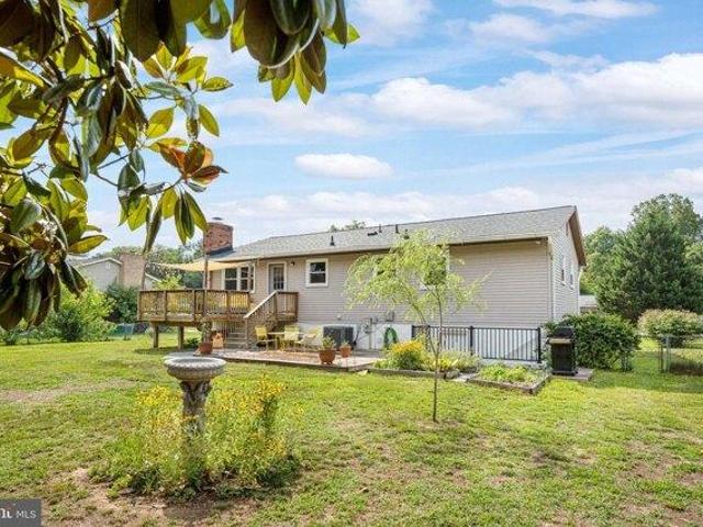 house with 5 bedroom, Fredericksburg VA ES103627311