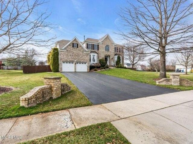 house with 5 bedroom, Freehold NJ DLS101602151