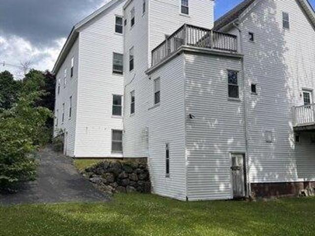 house with 5 bedroom, Gardner MA DS104330952