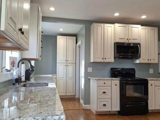 house with 5 bedroom, Gardner MA DS104375768