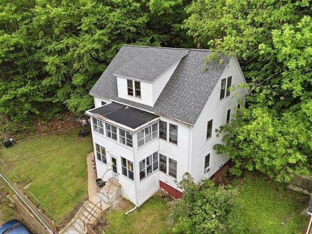 house with 5 bedroom, Gardner MA ES104606841