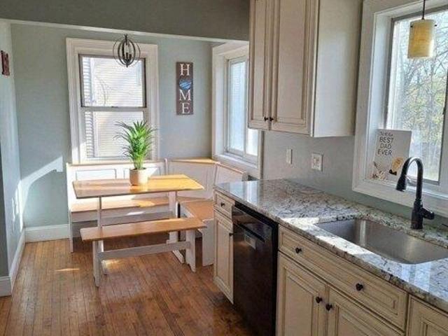 house with 5 bedroom, Gardner MA ES104831964