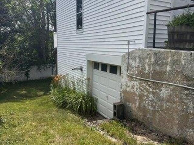 house with 5 bedroom, Gardner MA ES105040836
