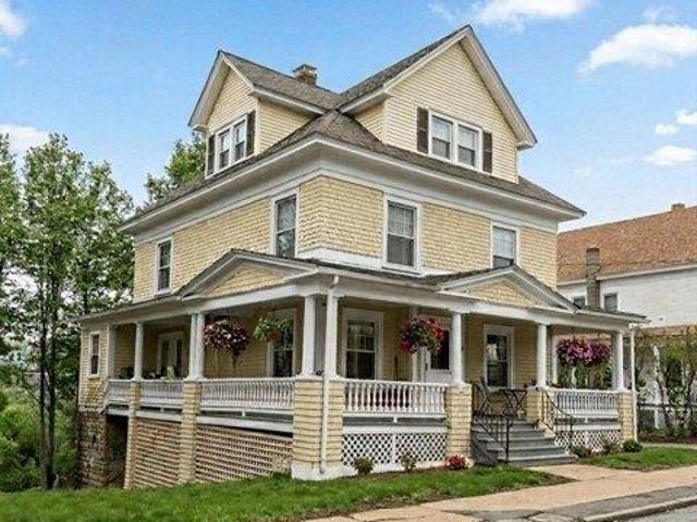 house with 5 bedroom, Gardner MA ES103185138