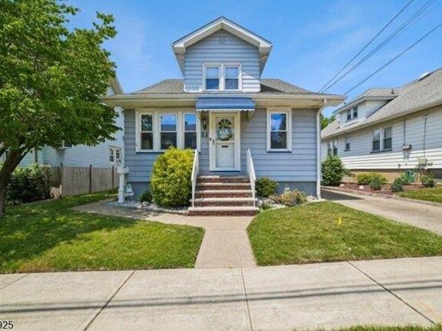house with 5 bedroom, Garfield NJ DS104189189