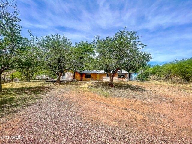 house with 5 bedroom, Globe AZ DLS88247447