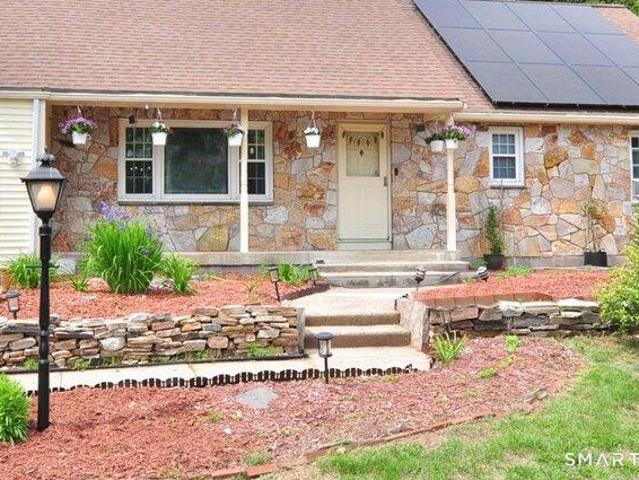 house with 5 bedroom, Glastonbury CT DS103127883