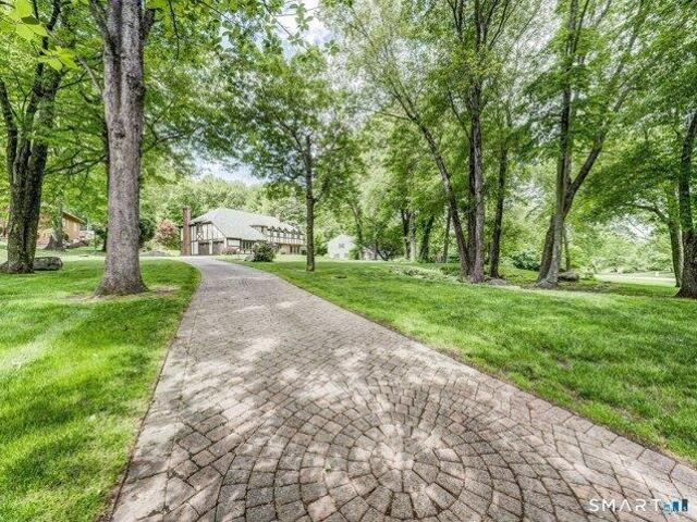 house with 5 bedroom, Glastonbury CT ES103074525