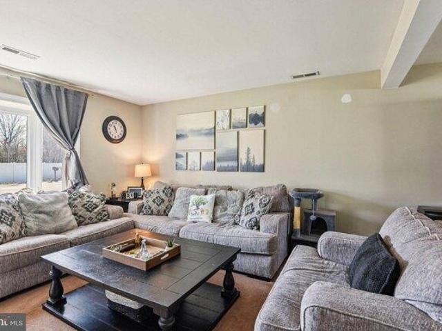house with 5 bedroom, Glen Burnie MD ES103623897