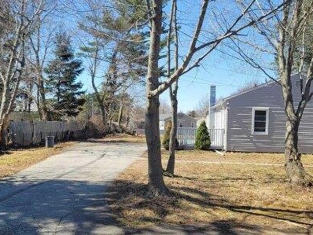 house with 5 bedroom, Groton CT DS101750280